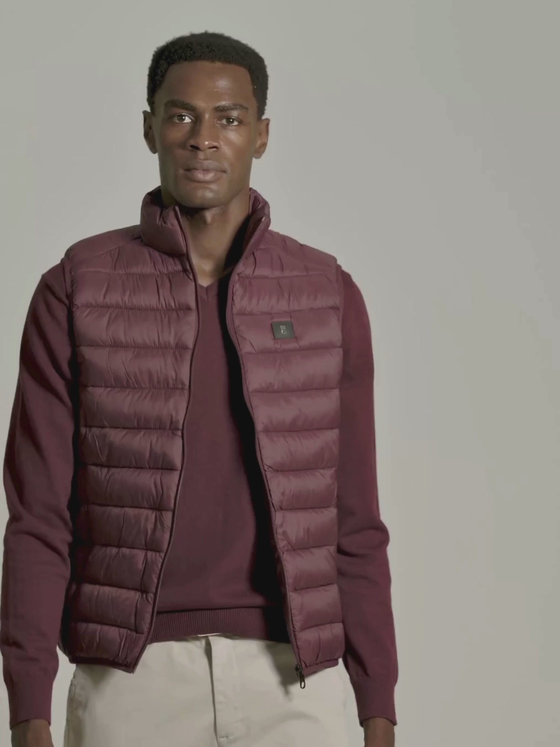 CHALECO ACOLCHADO ULTRA LIGHT BURDEOS – PuroEGO